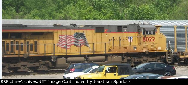 UP 8022, engineer's side view